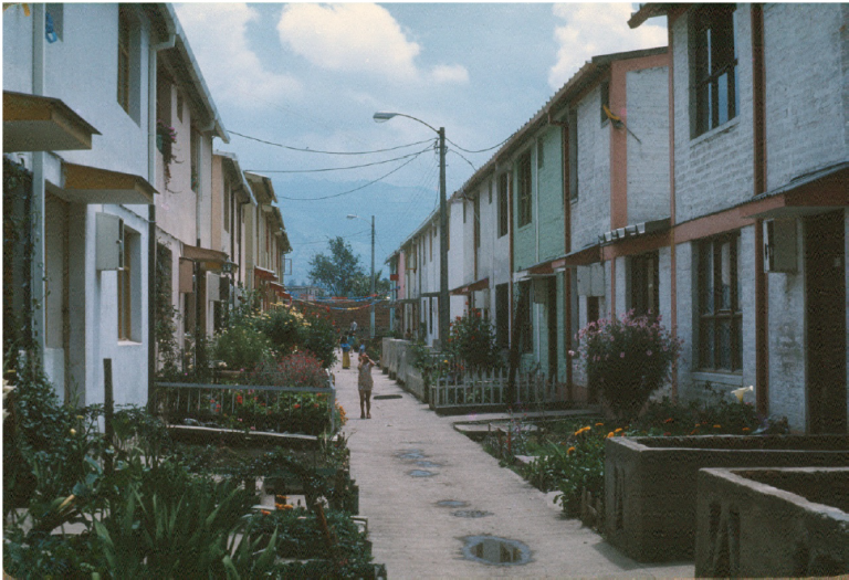 Time builds – El crecimiento no programado de la vivienda | SOLANDA